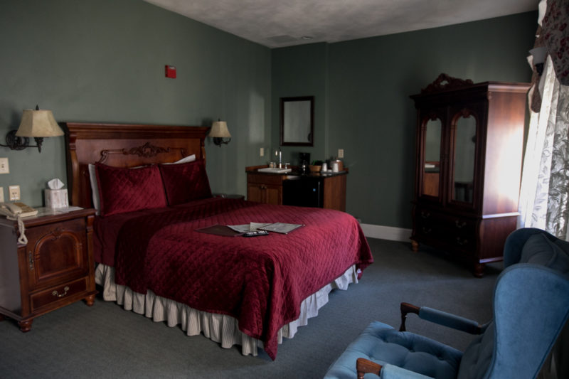 Room 27 - Ruby Marie